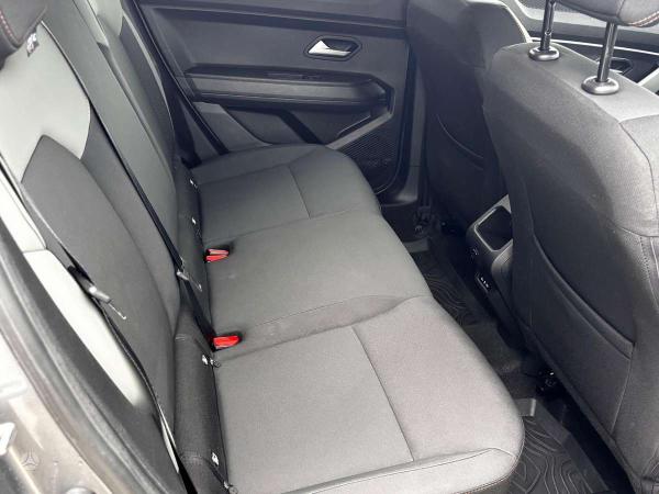 Green Dacia Duster 2024 in Vilnius, with an engine capacity of 1.20 L and mileage of 104 thousand km for 18000 €, photo 10 on AUTOMOTO.COM.LV
