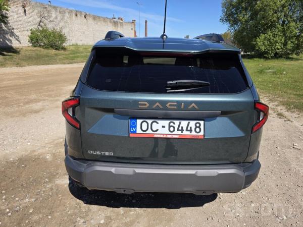 Green Dacia Duster 2025 in Liepaja, with an engine capacity of 1.00 L and mileage of 5 thousand km for 25000 €, photo 3 on AUTOMOTO.COM.LV