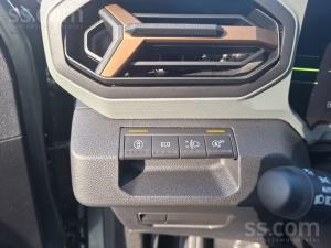 Зеленый Дачия Duster 2025 в Рига, объемом двигателя 1.20 л и пробегом 27 тыс. км за 20600 €, фото 12 на AUTOMOTO.COM.LV