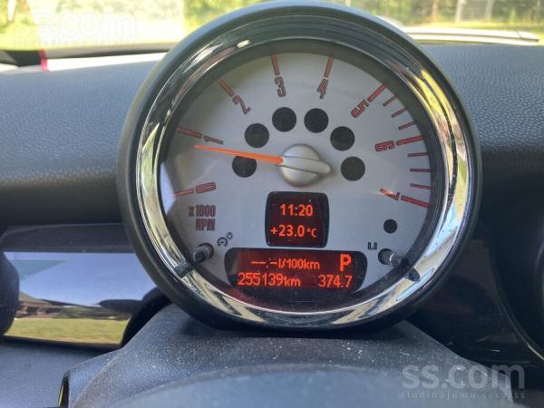 Zaļš Dacia Duster 2025 Ogre, ar dzinēja tilpumu 1.60 L un nobraukumu 29 tūkst. km par 20999 €, foto 1 vietnē AUTOMOTO.COM.LV