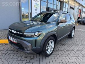 Зеленый Дачия Duster 2025 в Лиепая, объемом двигателя 1.00 л и пробегом 5 тыс. км за 22240 €, фото 1 на AUTOMOTO.COM.LV