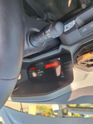 Green Dacia Duster 2025 in Vilnius, with an engine capacity of 1.20 L and mileage of 25 thousand km for 5350 €, photo 11 on AUTOMOTO.COM.LV
