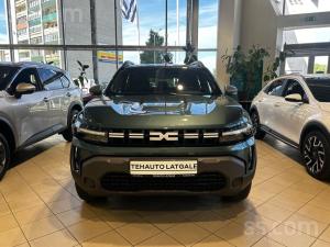 Green Dacia Duster 2026 in Daugavpils, with an engine capacity of 1.20 L and mileage of 13 thousand km for 27325 €, photo 3 on AUTOMOTO.COM.LV