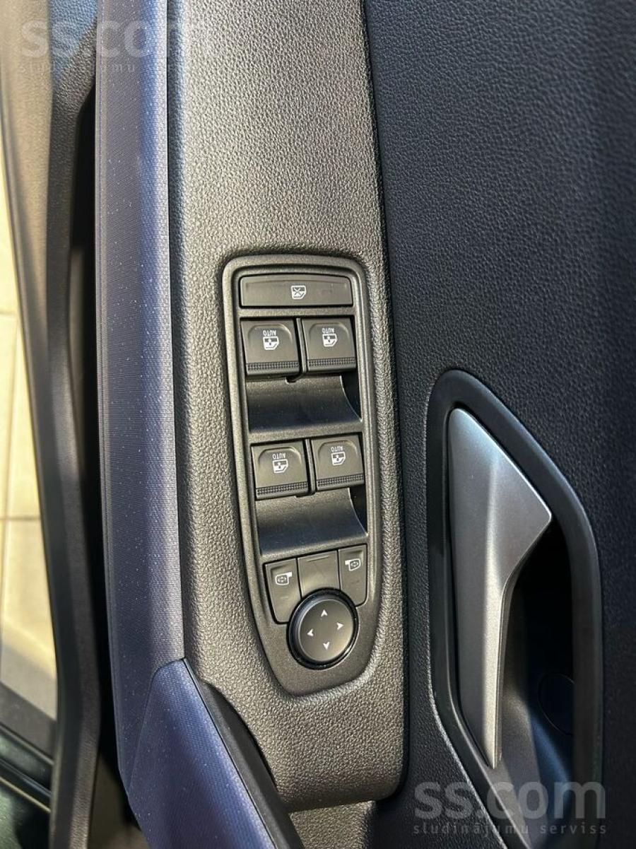 Green Dacia Duster 2026 in Daugavpils, with an engine capacity of 1.20 L and mileage of 13 thousand km for 27325 €, photo 11 on AUTOMOTO.COM.LV