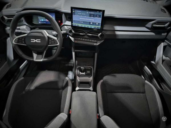 Green Dacia Duster 2026 in Kaunas, with an engine capacity of 1.20 L and mileage of 0 thousand km for 24140 €, photo 8 on AUTOMOTO.COM.LV