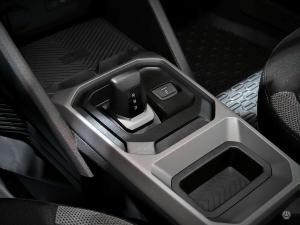 Green Dacia Duster 2026 in Kaunas, with an engine capacity of 1.20 L and mileage of 0 thousand km for 24140 €, photo 14 on AUTOMOTO.COM.LV