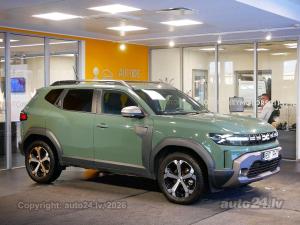 Green Dacia Duster 2024 in Tallinn, with an engine capacity of 1.60 L and mileage of 15 thousand km for 24490 €, photo  on AUTOMOTO.COM.LV