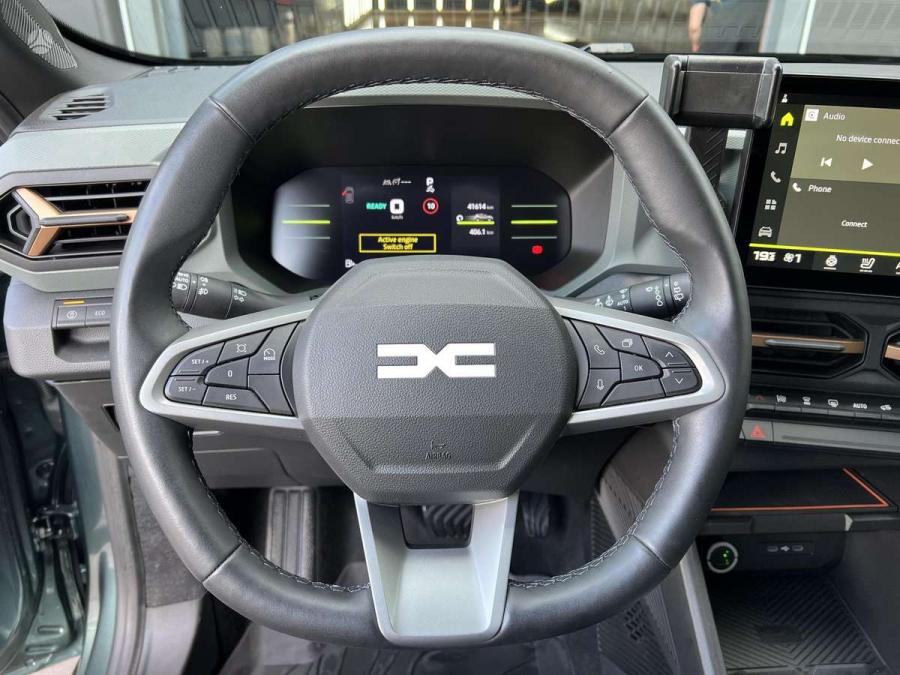 Green Dacia Duster 2024 in Vilnius, with an engine capacity of 1.46 L and mileage of 42 thousand km for 20500 €, photo 16 on AUTOMOTO.COM.LV