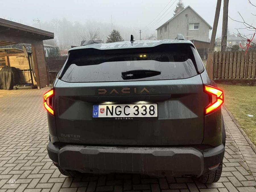 Green Dacia Duster 2024 in Vilnius, with an engine capacity of 1.46 L and mileage of 42 thousand km for 20500 €, photo 22 on AUTOMOTO.COM.LV