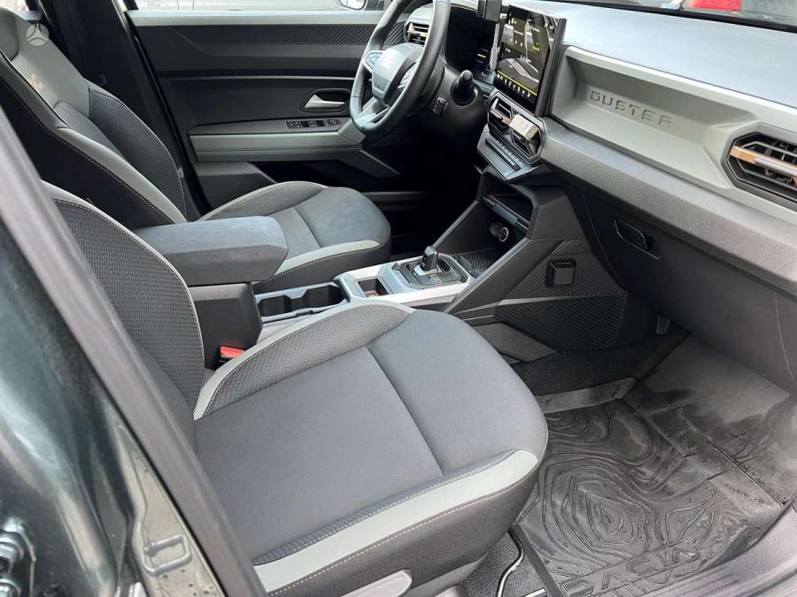 Green Dacia Duster 2024 in Vilnius, with an engine capacity of 1.46 L and mileage of 42 thousand km for 20500 €, photo 24 on AUTOMOTO.COM.LV