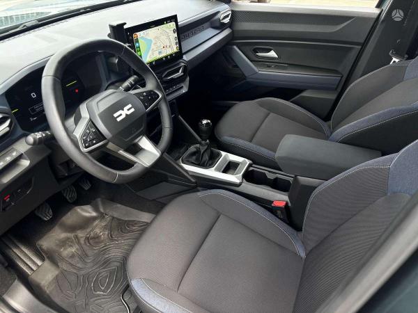 Zaļš Dacia Duster 2024 Viļņa, ar dzinēja tilpumu 1.00 L un nobraukumu 30 tūkst. km par 18500 €, foto 6 vietnē AUTOMOTO.COM.LV