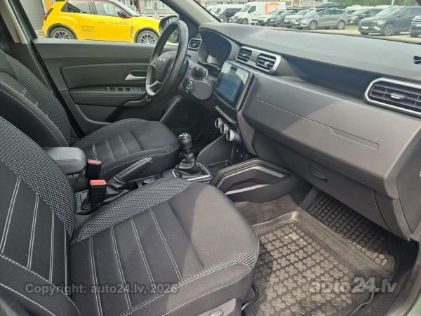 Green Dacia Duster 2023 in Tartu, with an engine capacity of 1.50 L and mileage of 42 thousand km for 19990 €, photo 9 on AUTOMOTO.COM.LV