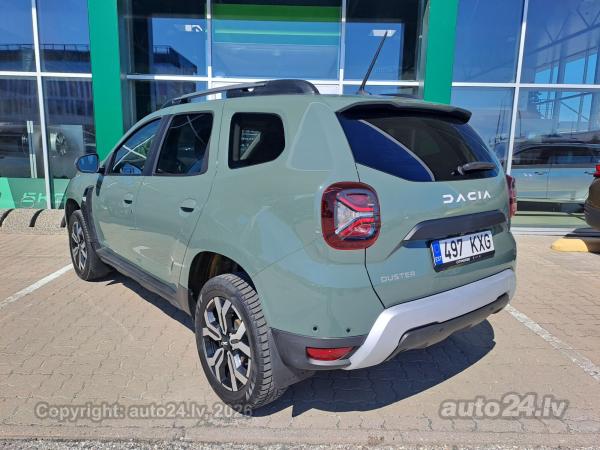 Green Dacia Duster 2024 in Tartu, with an engine capacity of 1.50 L and mileage of 36 thousand km for 17200 €, photo 2 on AUTOMOTO.COM.LV