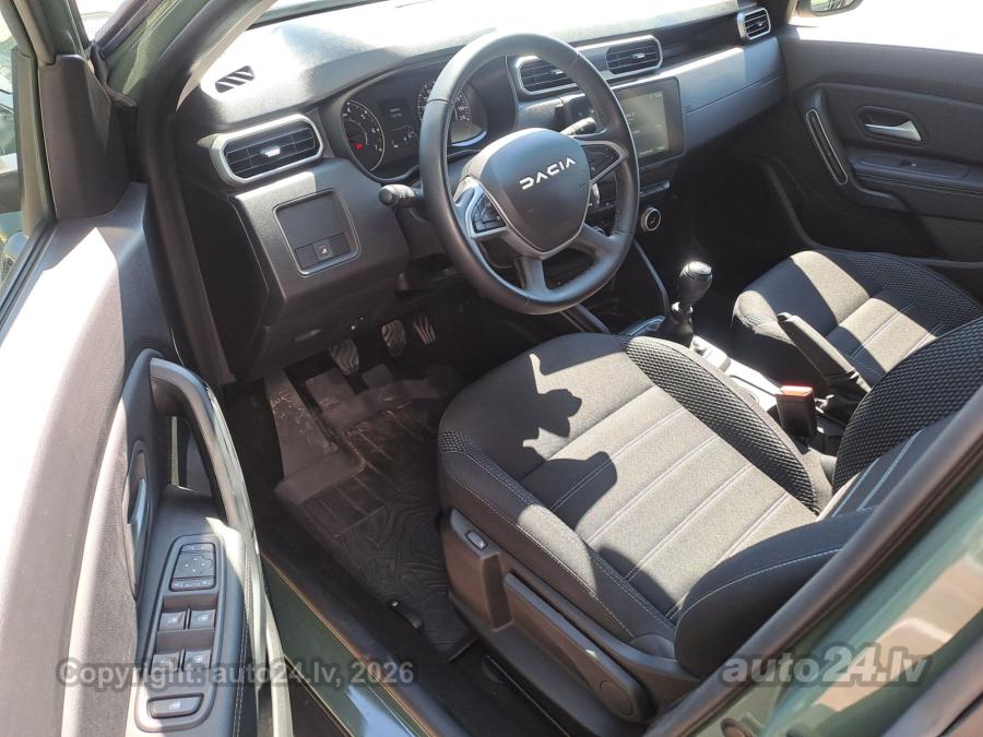 Зеленый Дачия Duster 2024 в Тарту, объемом двигателя 1.50 л и пробегом 36 тыс. км за 17200 €, фото 5 на AUTOMOTO.COM.LV