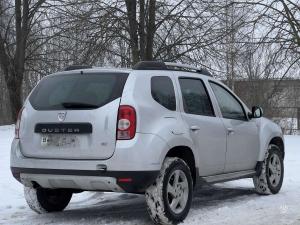 Grey Dacia Duster 2010 in Taurage, with an engine capacity of 1.46 L and mileage of 140 thousand km for 4300 €, photo 5 on AUTOMOTO.COM.LV