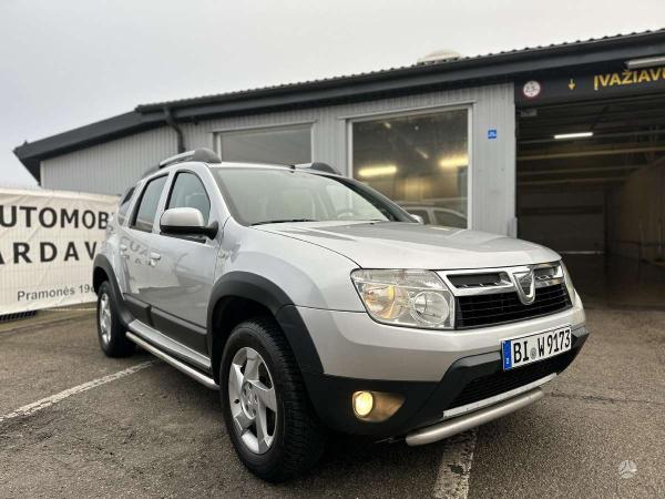 Pelēks Dacia Duster 2012 Šauļi, ar dzinēja tilpumu 1.46 L un nobraukumu 205 tūkst. km par 4650 €, foto 1 vietnē AUTOMOTO.COM.LV
