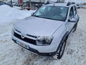 Pelēks Dacia Duster 2012 Tauragė, ar dzinēja tilpumu 1.60 L un nobraukumu 212 tūkst. km par 4200 €, foto  vietnē AUTOMOTO.COM.LV