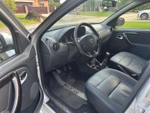 Grey Dacia Duster 2012 in Siauliai, with an engine capacity of 1.46 L and mileage of 208 thousand km for 4500 €, photo 22 on AUTOMOTO.COM.LV