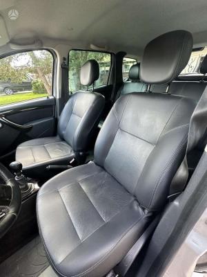 Grey Dacia Duster 2012 in Siauliai, with an engine capacity of 1.46 L and mileage of 208 thousand km for 4500 €, photo 24 on AUTOMOTO.COM.LV
