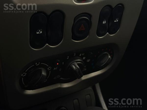 Серый Дачия Duster 2012 в Рига, объемом двигателя 1.60 л и пробегом 0 тыс. км за 2790 €, фото 8 на AUTOMOTO.COM.LV