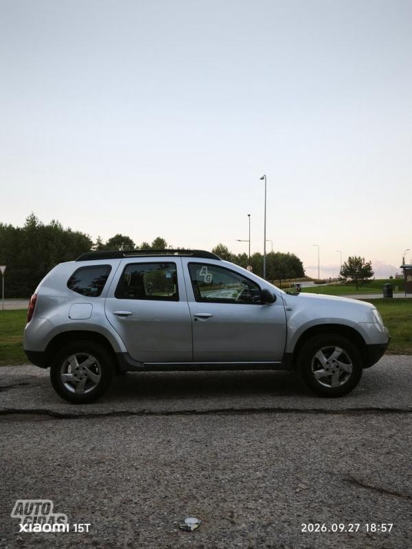 Grey Dacia Duster 2012 in Vilnius, with an engine capacity of 1.60 L and mileage of 142 thousand km for 4900 €, photo 9 on AUTOMOTO.COM.LV