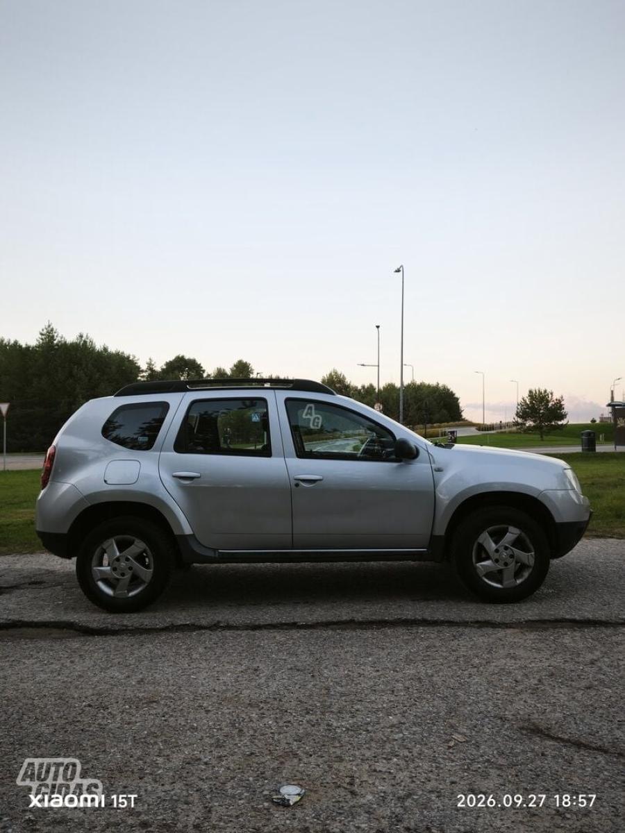 Grey Dacia Duster 2012 in Vilnius, with an engine capacity of 1.60 L and mileage of 142 thousand km for 4900 €, photo 9 on AUTOMOTO.COM.LV