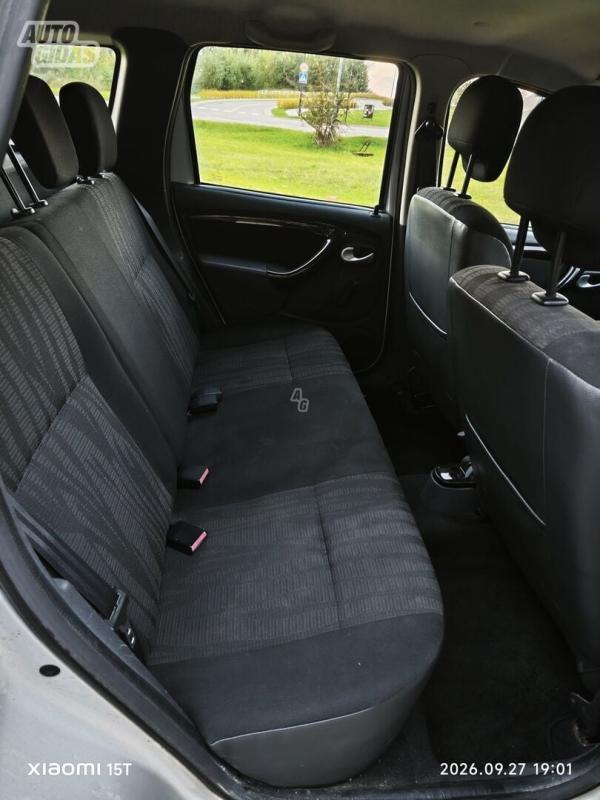 Grey Dacia Duster 2012 in Vilnius, with an engine capacity of 1.60 L and mileage of 142 thousand km for 4900 €, photo 11 on AUTOMOTO.COM.LV