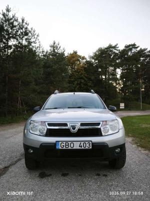 Grey Dacia Duster 2012 in Vilnius, with an engine capacity of 1.60 L and mileage of 142 thousand km for 4900 €, photo 7 on AUTOMOTO.COM.LV