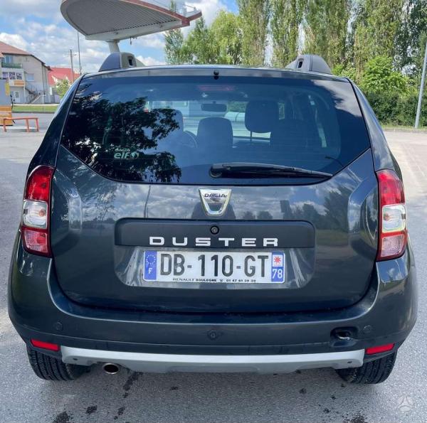 Grey Dacia Duster 2013 in Taurage, with an engine capacity of 1.20 L and mileage of 115 thousand km for 3900 €, photo 5 on AUTOMOTO.COM.LV