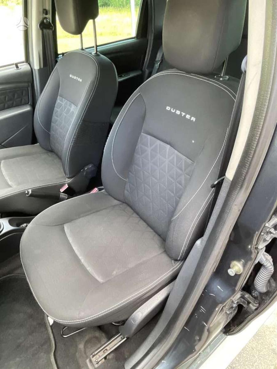 Pelēks Dacia Duster 2013 Tauragė, ar dzinēja tilpumu 1.20 L un nobraukumu 115 tūkst. km par 3900 €, foto 13 vietnē AUTOMOTO.COM.LV
