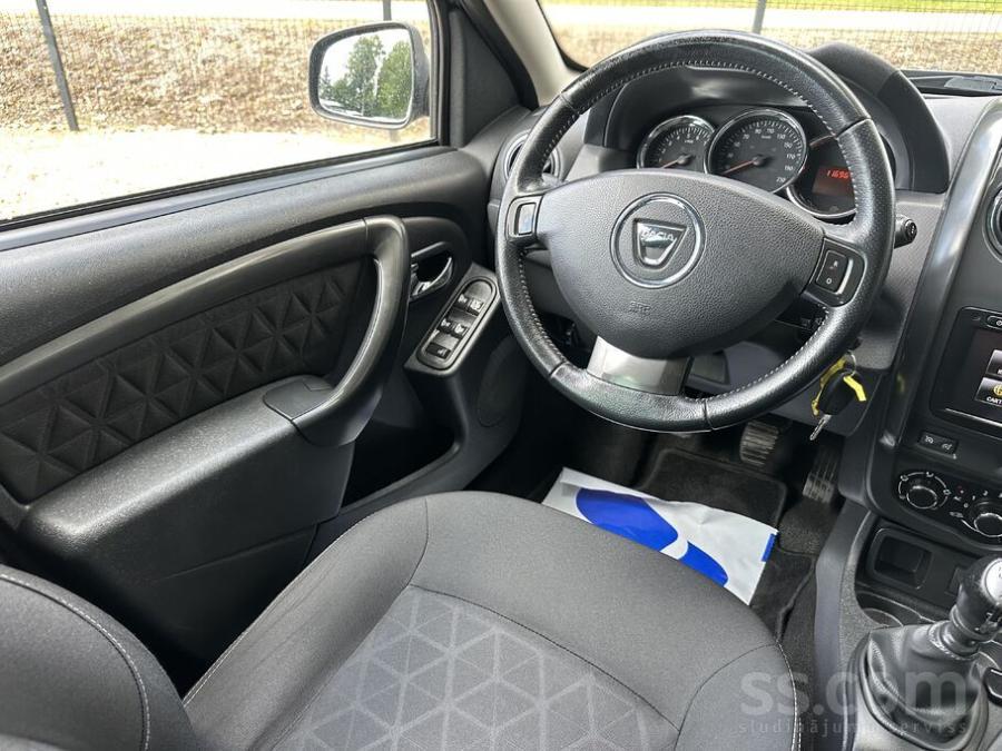 Pelēks Dacia Duster 2013 Cēsis, ar dzinēja tilpumu 1.20 L un nobraukumu 0 tūkst. km par 6900 €, foto 10 vietnē AUTOMOTO.COM.LV