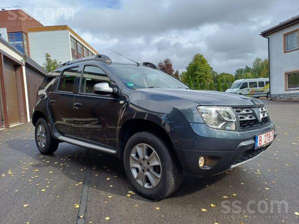 Дачия Duster 2013 в Валмиера на AUTOMOTO.COM.LV Серый Дачия Duster 2013 в Валмиера, объемом двигателя 1.20 л и пробегом 196 тыс. км за 5750 €, фото 4 на AUTOMOTO.COM.LV