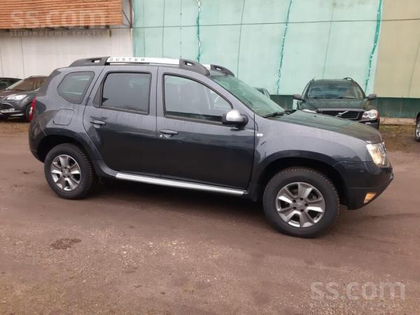 Grey Dacia Duster 2014 in Daugavpils, with an engine capacity of 1.20 L and mileage of 0 thousand km for 6450 €, photo 4 on AUTOMOTO.COM.LV