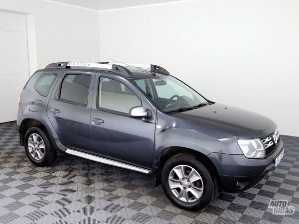 Grey Dacia Duster 2014 in Tallinn, with an engine capacity of 1.20 L and mileage of 138 thousand km for 3699 €, photo 1 on AUTOMOTO.COM.LV