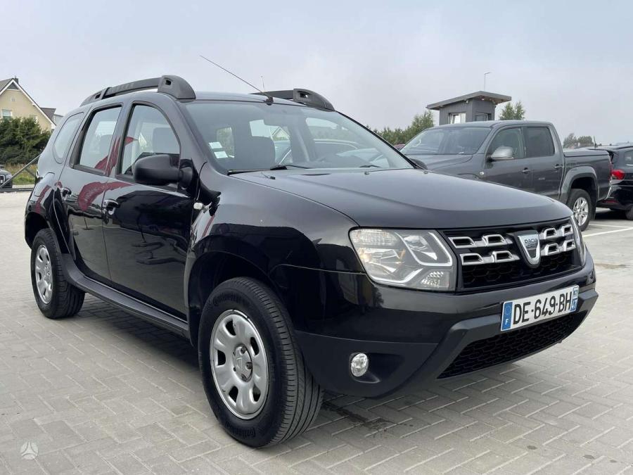Pelēks Dacia Duster 2014 Tauragė, ar dzinēja tilpumu 1.20 L un nobraukumu 135 tūkst. km par 4500 €, foto 4 vietnē AUTOMOTO.COM.LV