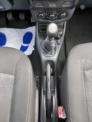Pelēks Dacia Duster 2014 Tauragė, ar dzinēja tilpumu 1.20 L un nobraukumu 135 tūkst. km par 4500 €, foto 21 vietnē AUTOMOTO.COM.LV