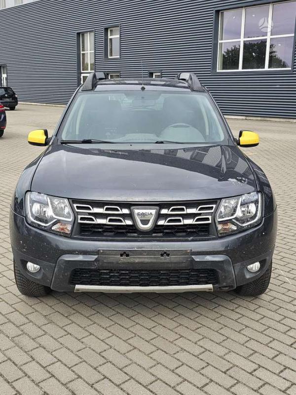 Pelēks Dacia Duster 2014 Tauragė, ar dzinēja tilpumu 1.46 L un nobraukumu 300 tūkst. km par 4800 €, foto 3 vietnē AUTOMOTO.COM.LV