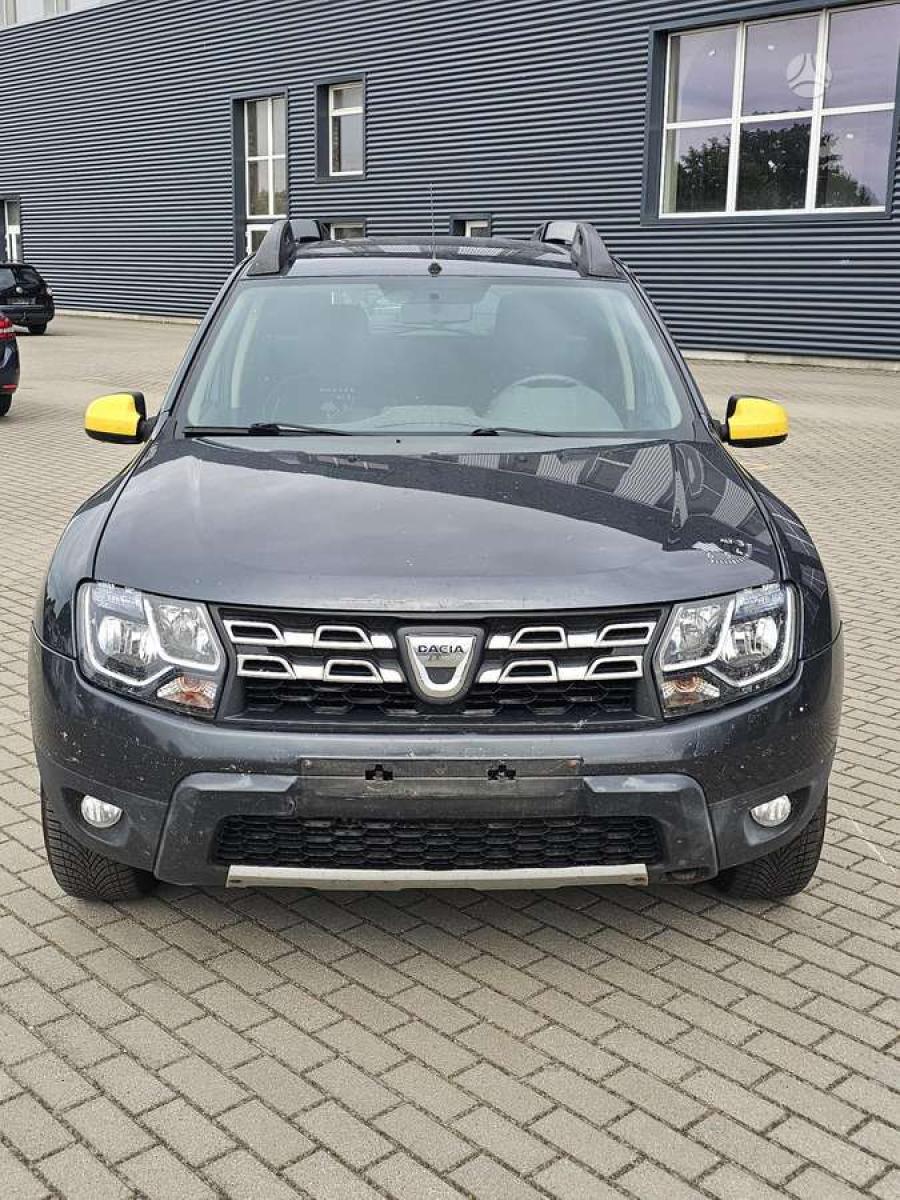 Pelēks Dacia Duster 2014 Tauragė, ar dzinēja tilpumu 1.46 L un nobraukumu 300 tūkst. km par 4800 €, foto 4 vietnē AUTOMOTO.COM.LV