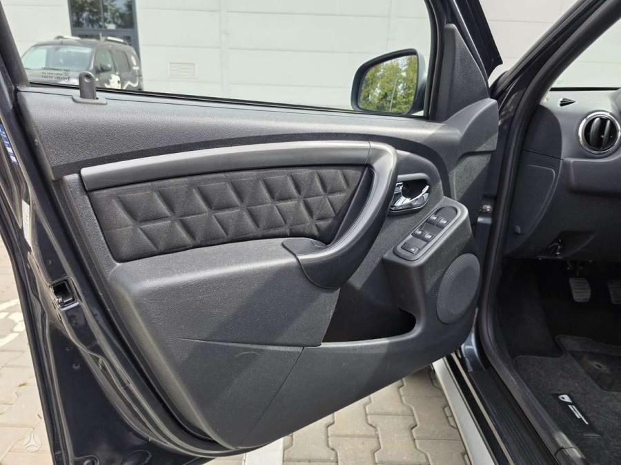 Серый Дачия Duster 2014 в Каунас, объемом двигателя 1.20 л и пробегом 184 тыс. км за 4900 €, фото 12 на AUTOMOTO.COM.LV