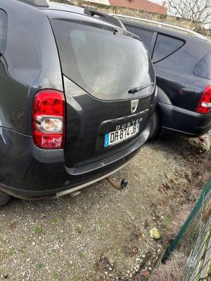 Grey Dacia Duster 2015 in Taurage, with an engine capacity of 1.46 L and mileage of 272 thousand km for 6400 €, photo 5 on AUTOMOTO.COM.LV