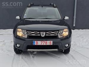Grey Dacia Duster 2015 in Ogre, with an engine capacity of 1.20 L and mileage of 88 thousand km for 6995 €, photo  on AUTOMOTO.COM.LV