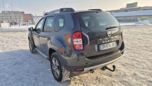 Grey Dacia Duster 2015 in Taurage, with an engine capacity of 1.46 L and mileage of 272 thousand km for 6100 €, photo 9 on AUTOMOTO.COM.LV