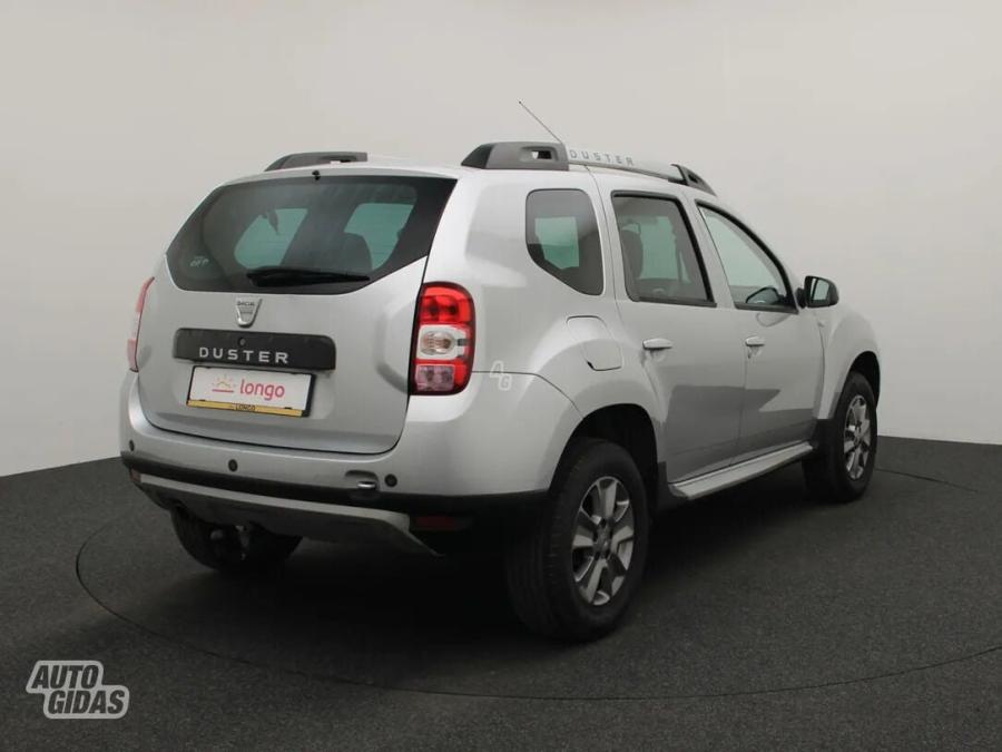 Pelēks Dacia Duster 2015 Viļņa, ar dzinēja tilpumu 1.50 L un nobraukumu 228 tūkst. km par 6599 €, foto 9 vietnē AUTOMOTO.COM.LV