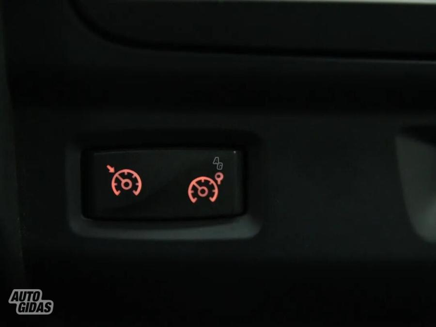 Pelēks Dacia Duster 2015 Viļņa, ar dzinēja tilpumu 1.50 L un nobraukumu 228 tūkst. km par 6599 €, foto 29 vietnē AUTOMOTO.COM.LV