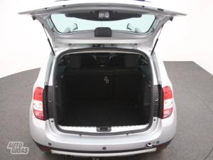 Pelēks Dacia Duster 2015 Viļņa, ar dzinēja tilpumu 1.50 L un nobraukumu 228 tūkst. km par 6599 €, foto 32 vietnē AUTOMOTO.COM.LV