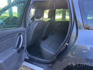 Grey Dacia Duster 2015 in Cesis, with an engine capacity of 1.20 L and mileage of 0 thousand km for 6900 €, photo 14 on AUTOMOTO.COM.LV