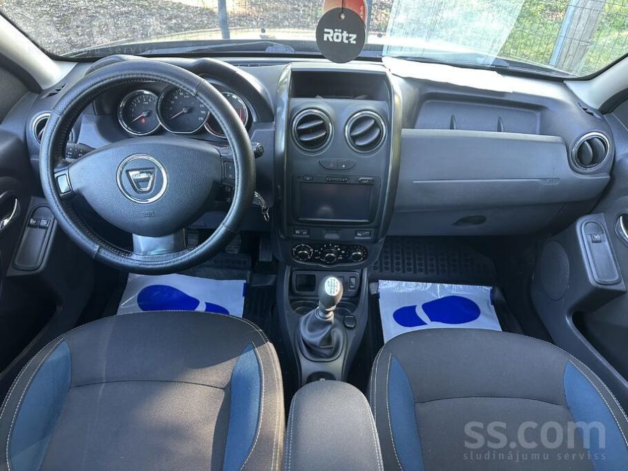 Grey Dacia Duster 2015 in Cesis, with an engine capacity of 1.20 L and mileage of 0 thousand km for 6900 €, photo 16 on AUTOMOTO.COM.LV