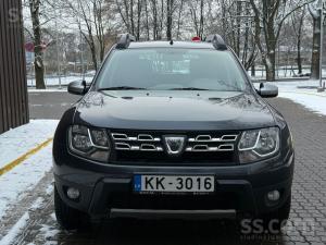 Pelēks Dacia Duster 2016 Rīga, ar dzinēja tilpumu 1.50 L un nobraukumu 273 tūkst. km par 6990 €, foto 8 vietnē AUTOMOTO.COM.LV