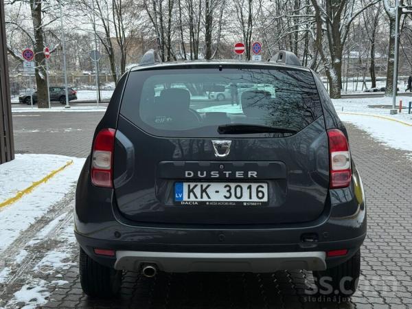 Grey Dacia Duster 2016 in Riga, with an engine capacity of 1.50 L and mileage of 273 thousand km for 6990 €, photo 9 on AUTOMOTO.COM.LV