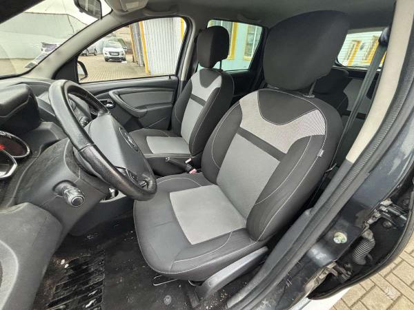 Grey Dacia Duster 2016 in Taurage, with an engine capacity of 1.20 L and mileage of 109 thousand km for 6000 €, photo 11 on AUTOMOTO.COM.LV